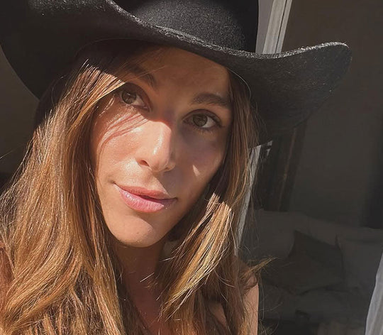 Sex coach Ruby Josif on Pleasure, Boundaries & Power – Scarlet